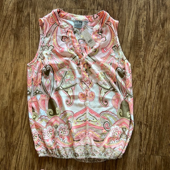Soho | Tops | Nwt Soho Sleeveless Paisley Top | Poshmark